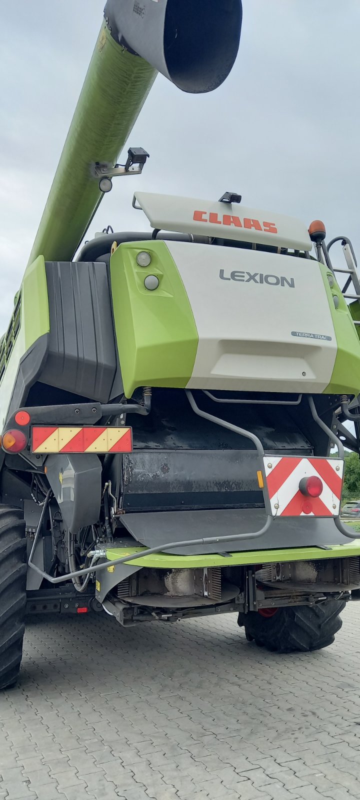 Зърнокомбайн CLAAS LEXION 780 TT - РАПИД КБ ЕООД - rapidkb.com