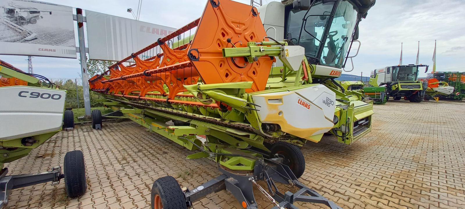 Зърнокомбайн CLAAS LEXION 780 TT - РАПИД КБ ЕООД - rapidkb.com