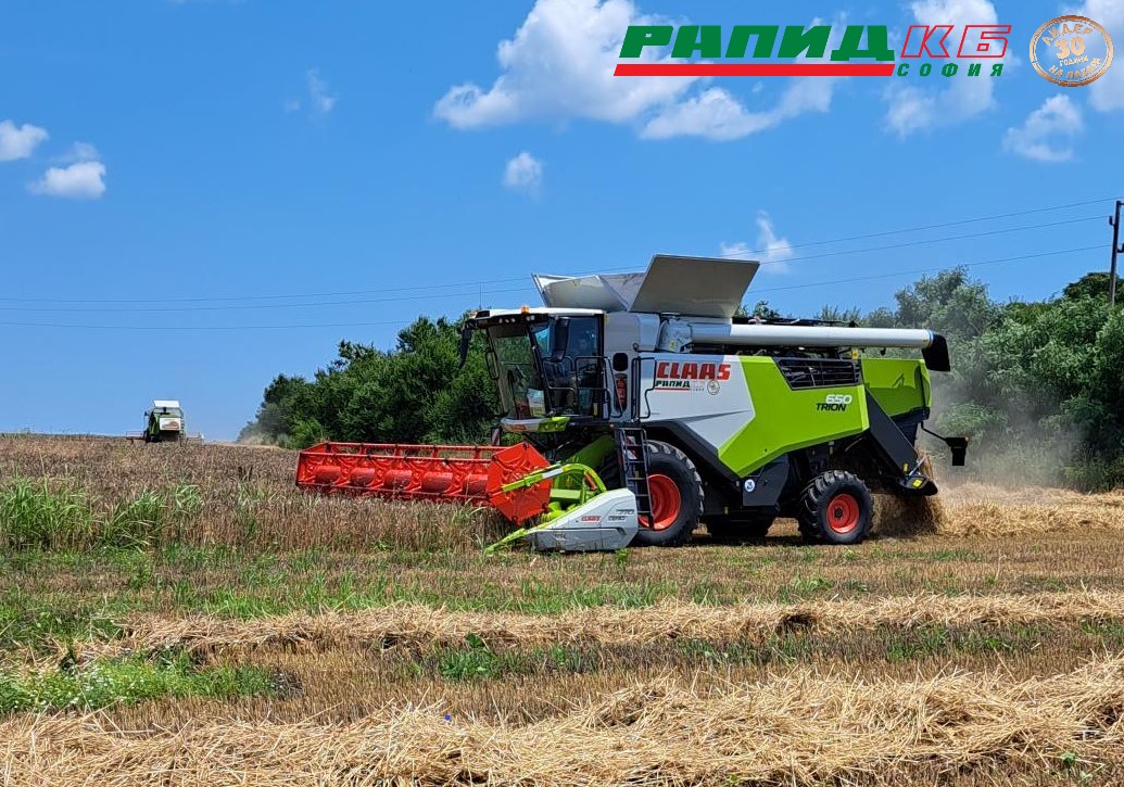 Седмица на демонстрациите в монтанско: CLAAS TRION 650 и хедер CERIO 7. ...